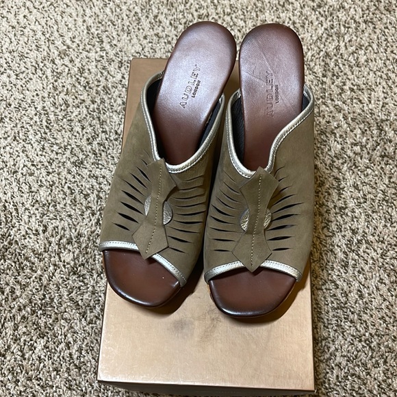 Audley | Shoes | Audley Wedge Sandals | Poshmark